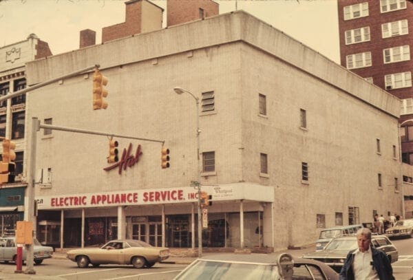 Gone Forever – Memories of The Hub Department Store | Lede News