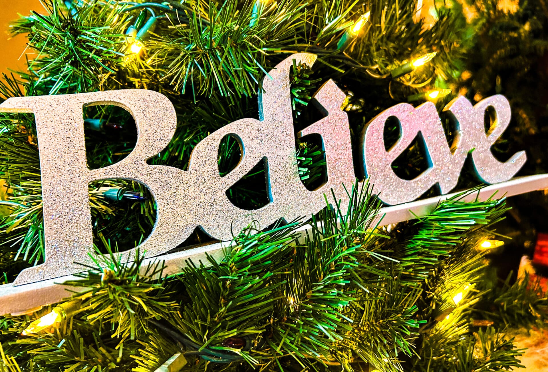 The Pop-Up Jingle Bar – Where Spirits Are Bright in Downtown Wheeling ...